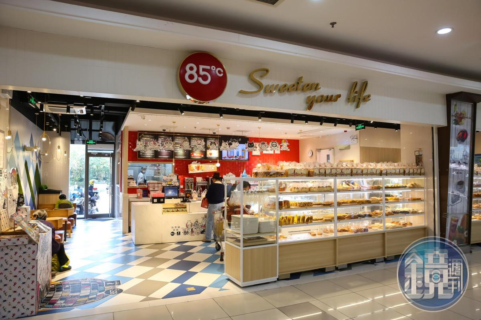 85度C分店紛紛結束營業？ 加盟主曝內情！網友點出「關鍵缺點」 - 鏡週刊 Mirror Media