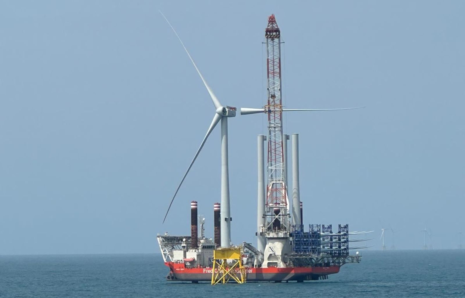 中鋼與CIP及供應鏈夥伴通力合作 中能風場完成首座風機安裝拚如期併網 - 鏡週刊 Mirror Media