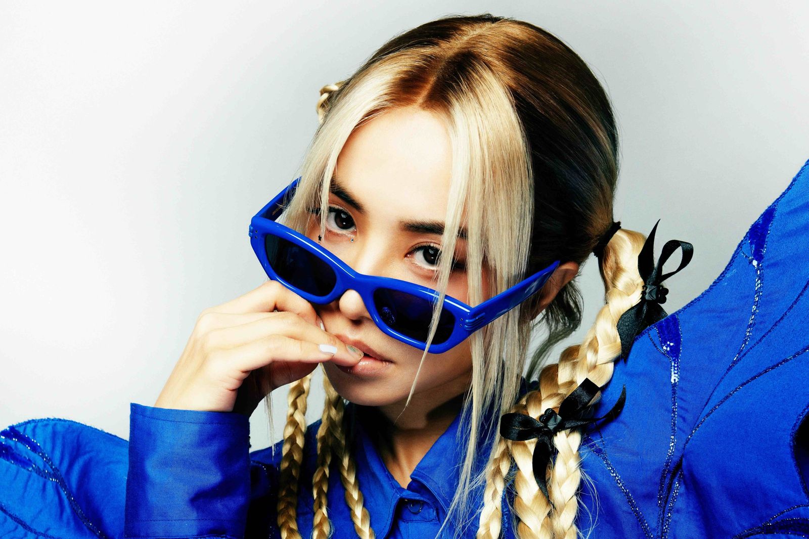 Jolin睽違20年回歸代言 推洗腦新單曲MV大跳魔性舞蹈 - 鏡週刊 Mirror Media