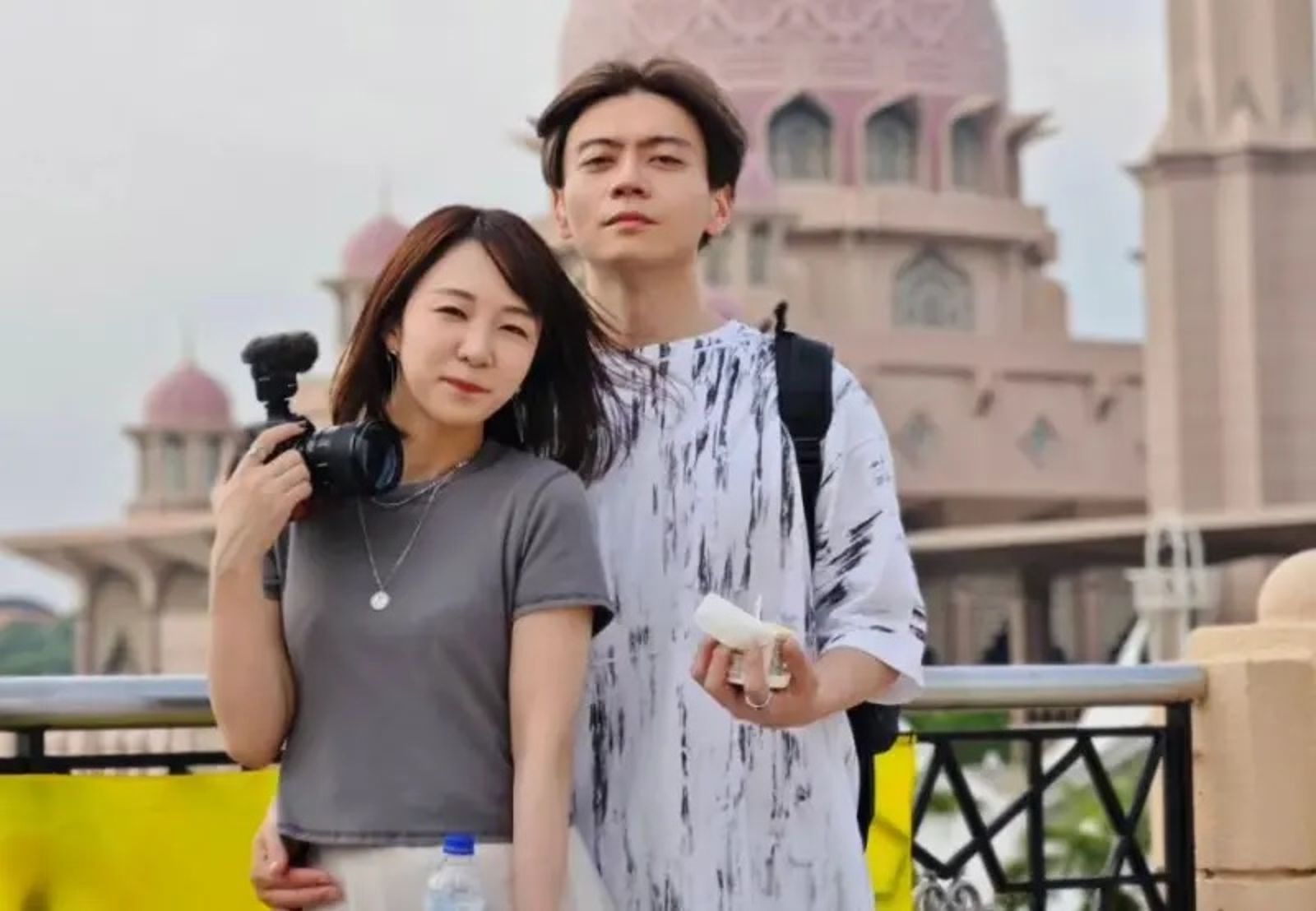 Ryu出軌女畫家「正面照被挖出」 高顏值掀討論 - 鏡週刊 Mirror Media