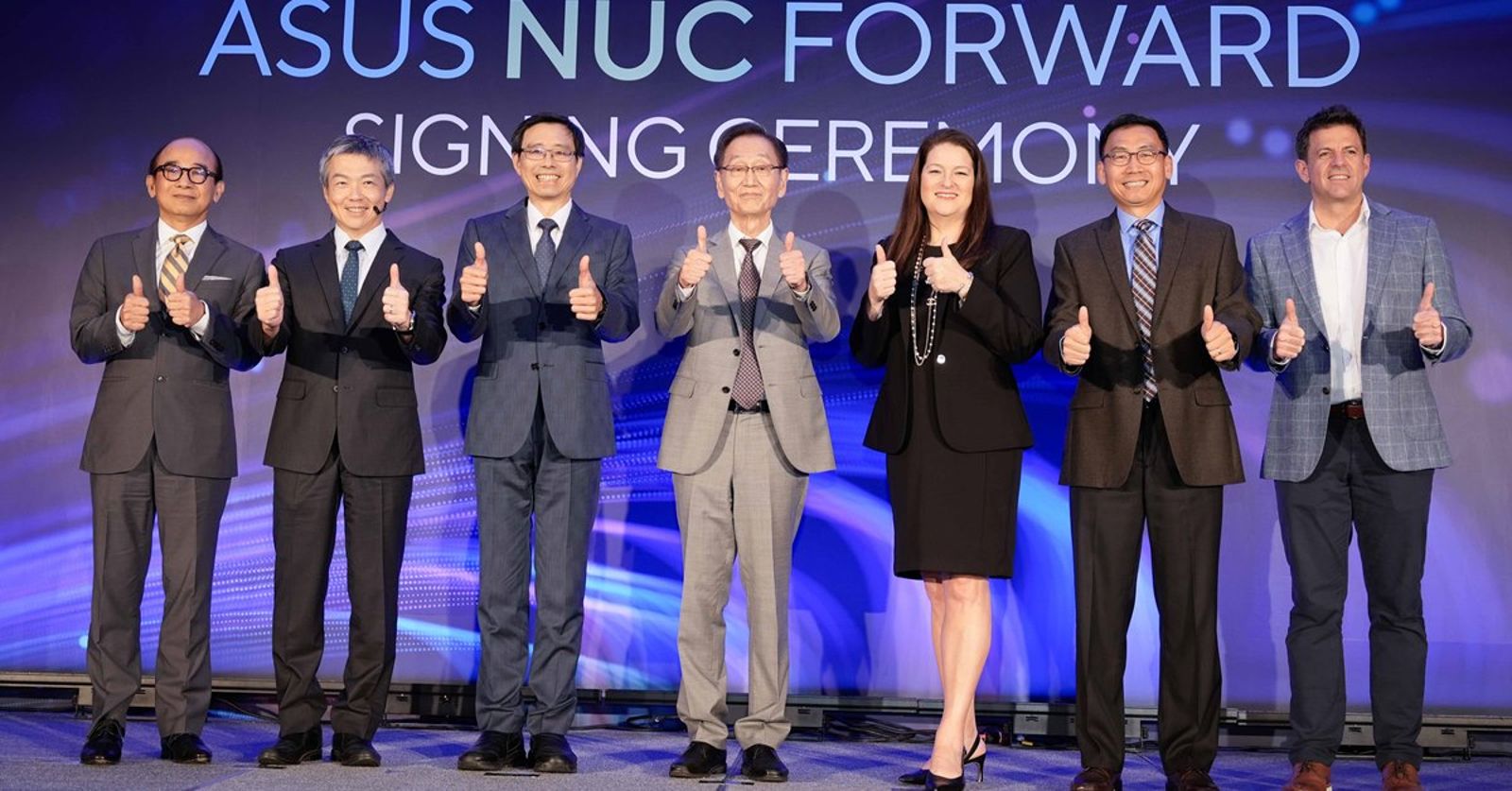 【科技龍頭特輯】華碩主導迷你電腦話語權 施崇棠接手NUC搶占市場先機 - 鏡週刊 Mirror Media