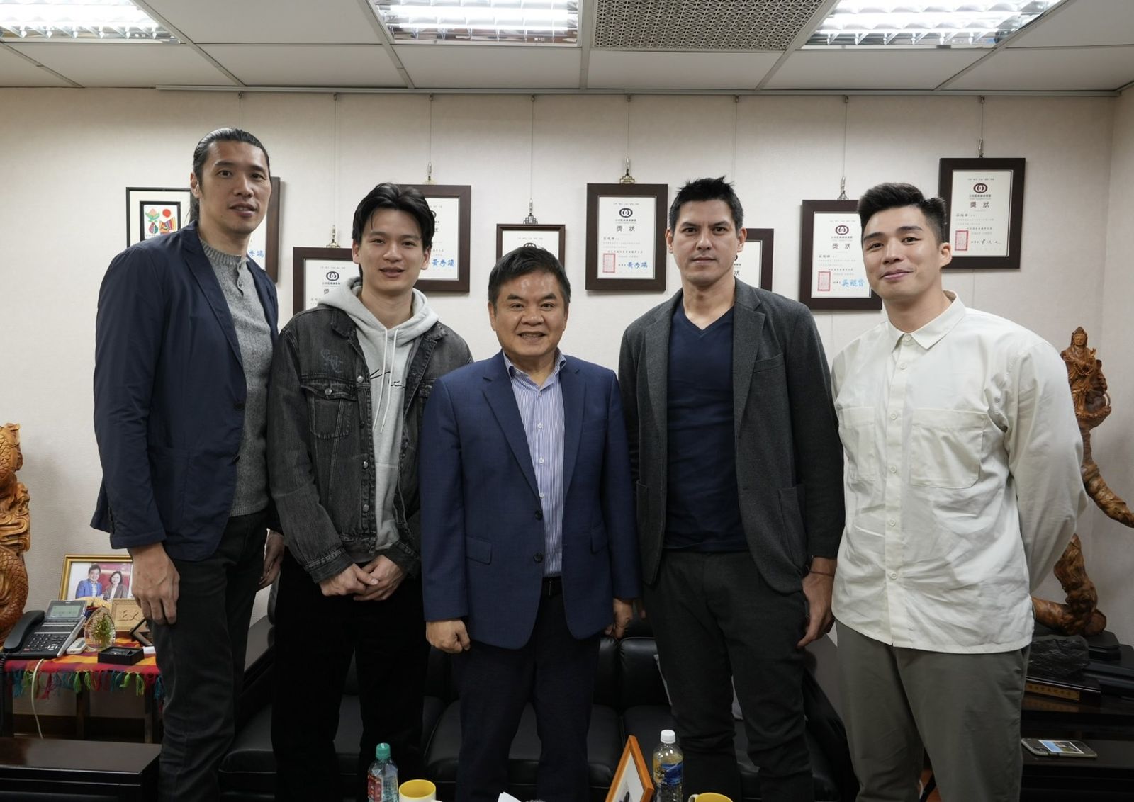 名稱確定！職籃7隊組新聯盟「TPBL」 莊瑞雄：新賽季一定開打 - 鏡週刊 Mirror Media