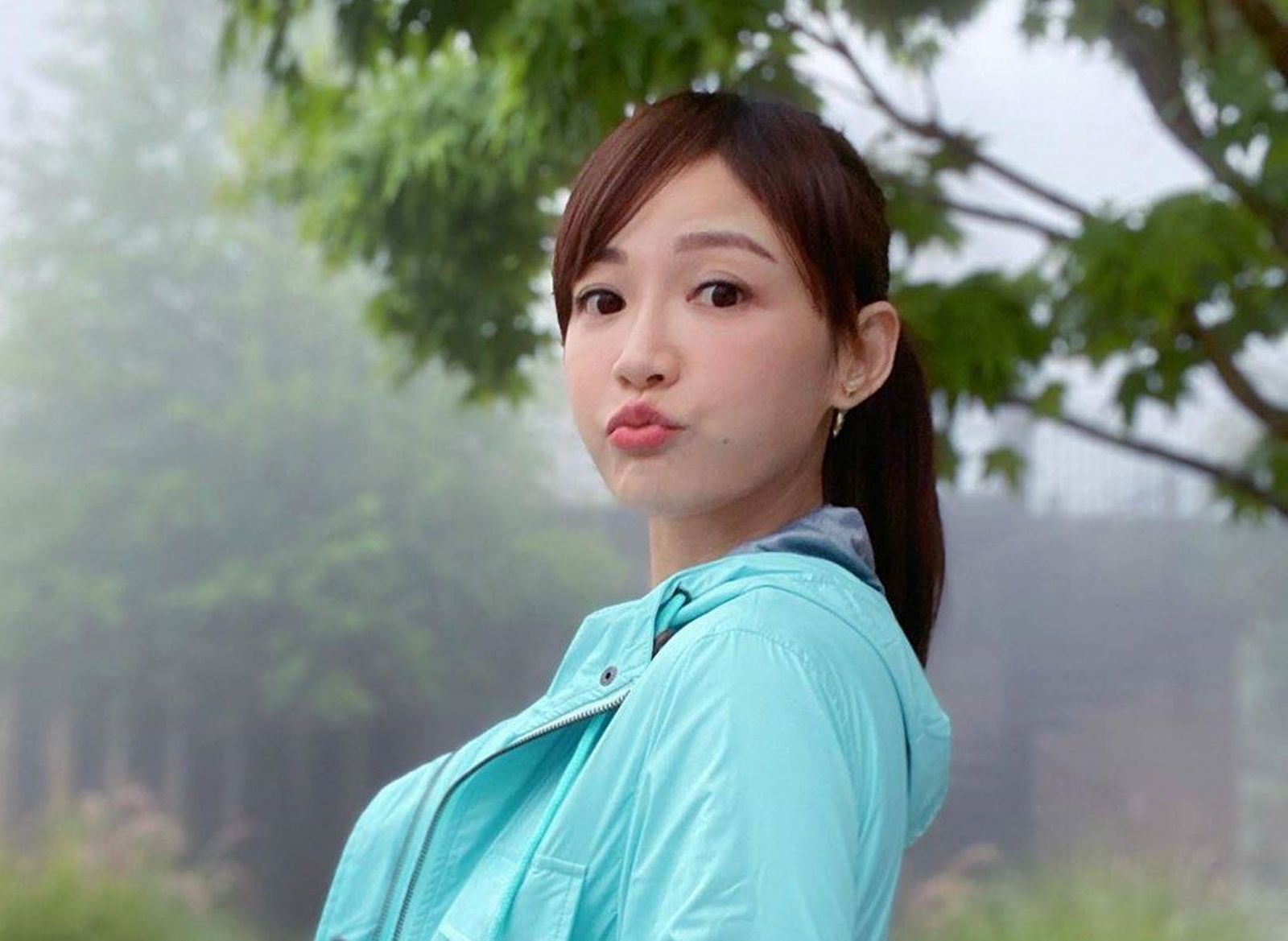 超正女主播閃嫁鞋業小開 裸退演藝圈當3寶媽 - 鏡週刊 Mirror Media