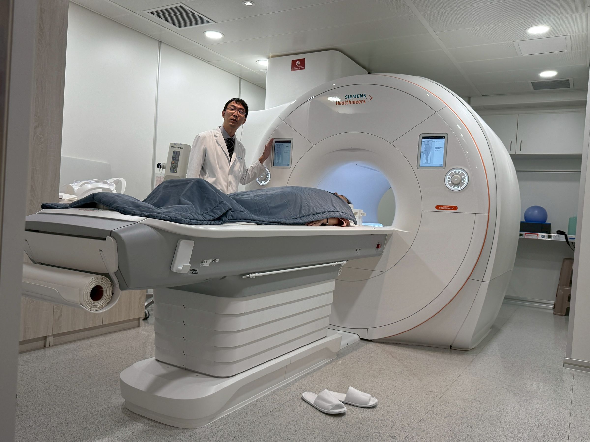 中心綜合醫院整合AI科技 立委見證精準影像健檢醫療