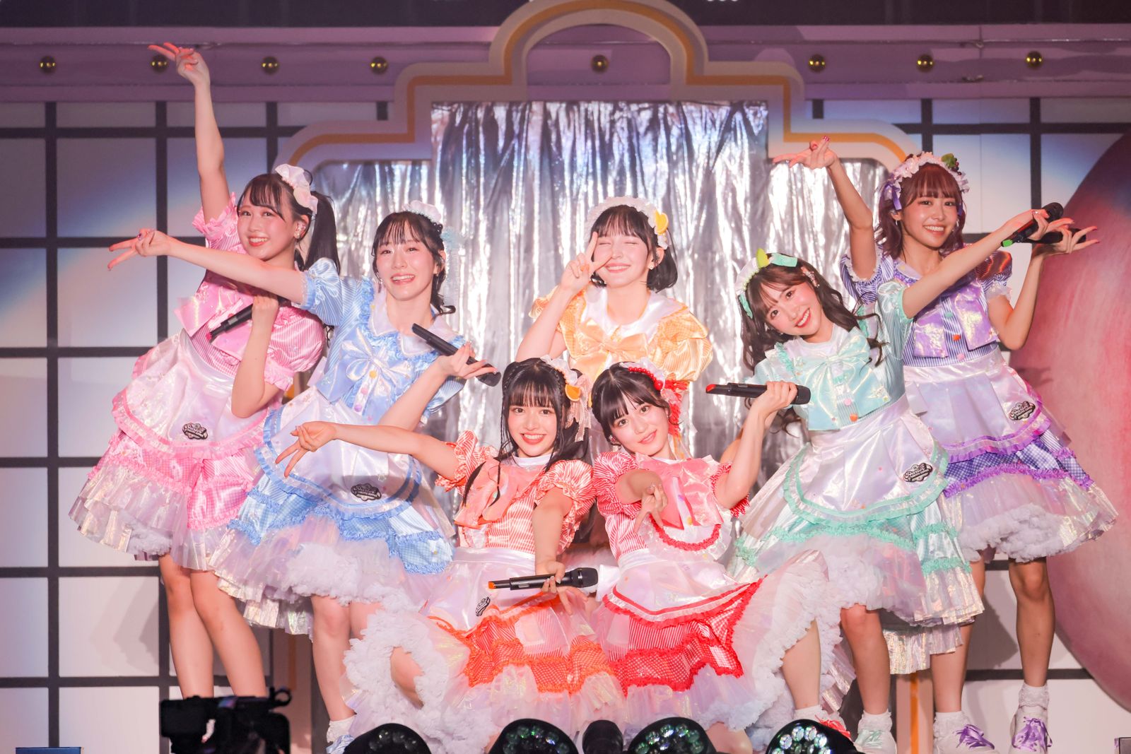 從800人到8000人演唱會 FRUITS ZIPPER下一站挑戰武道館 - 鏡週刊 Mirror Media